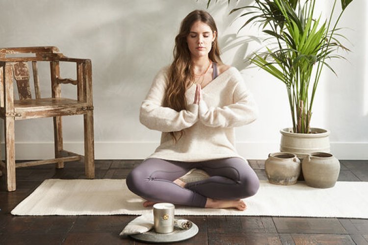 8 DIY Ayurveda Rituals Self Care Routine - Mindlor